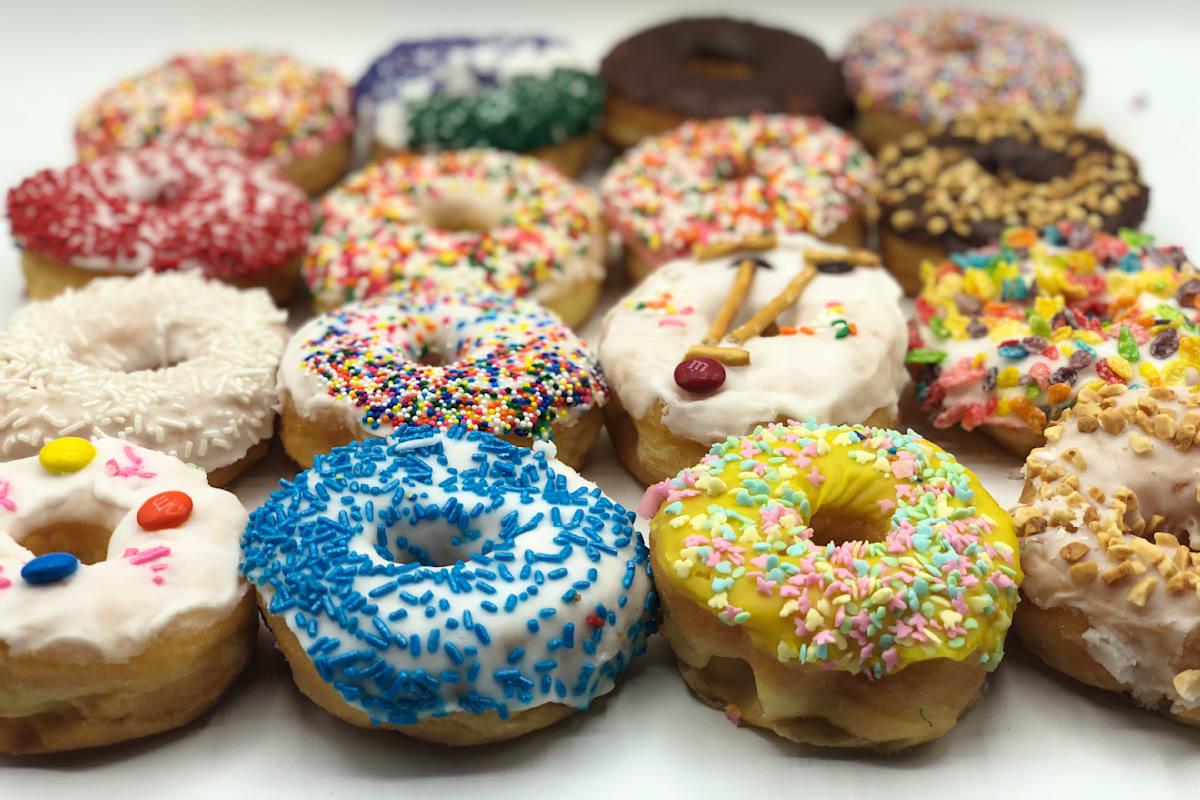 Donuts Crown (Lakeline Blvd) - Cedar Park, TX Restaurant | Menu ...