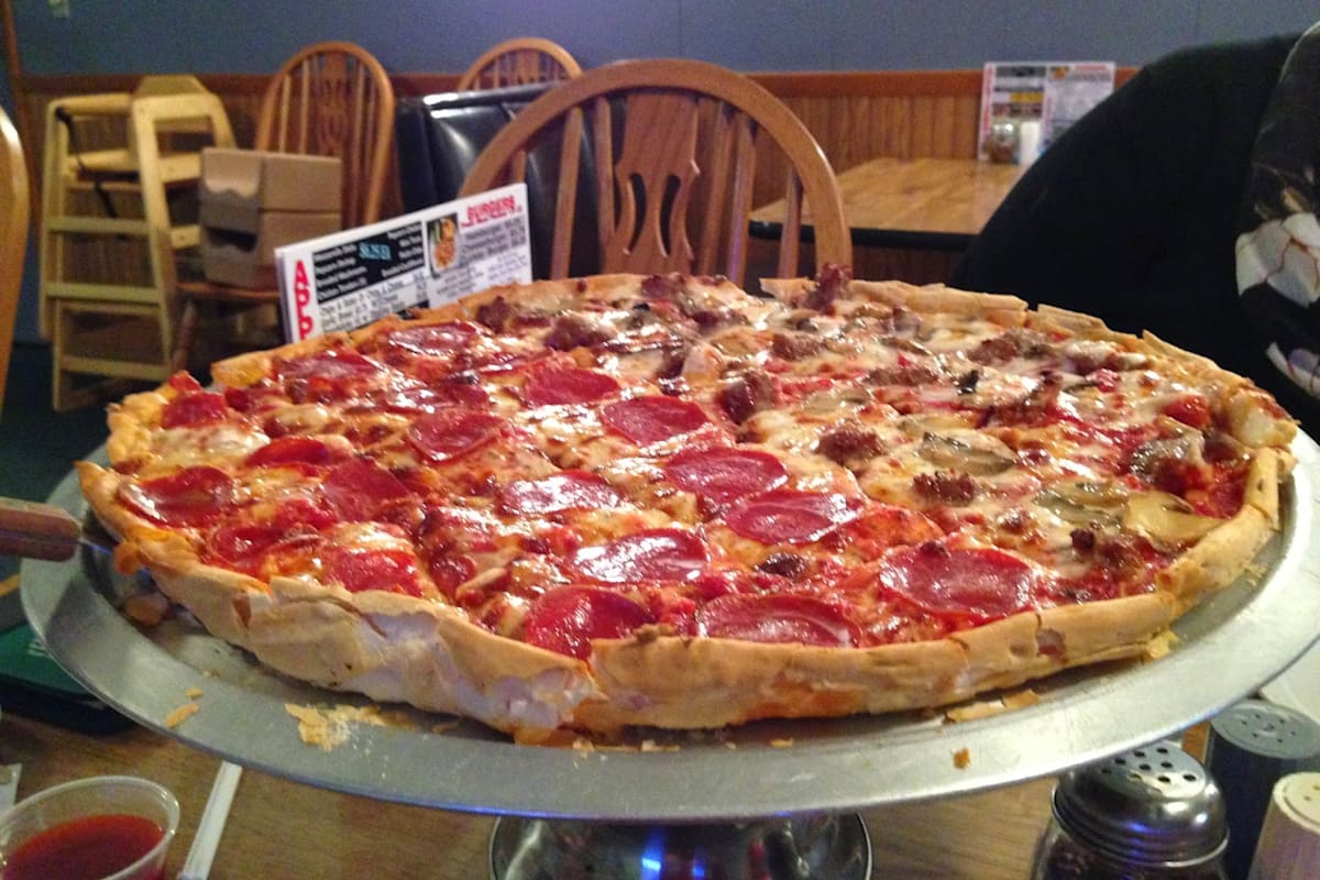 Suzy’s Pizza Delivery Menu | Order Online | 4353 Tuma Rd Yorkville ...