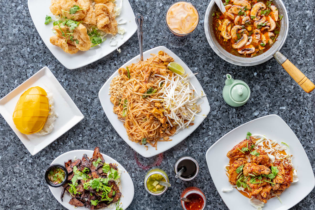Tony Thai Restaurant Delivery Menu | Order Online | 10613 Bellaire Blvd ...