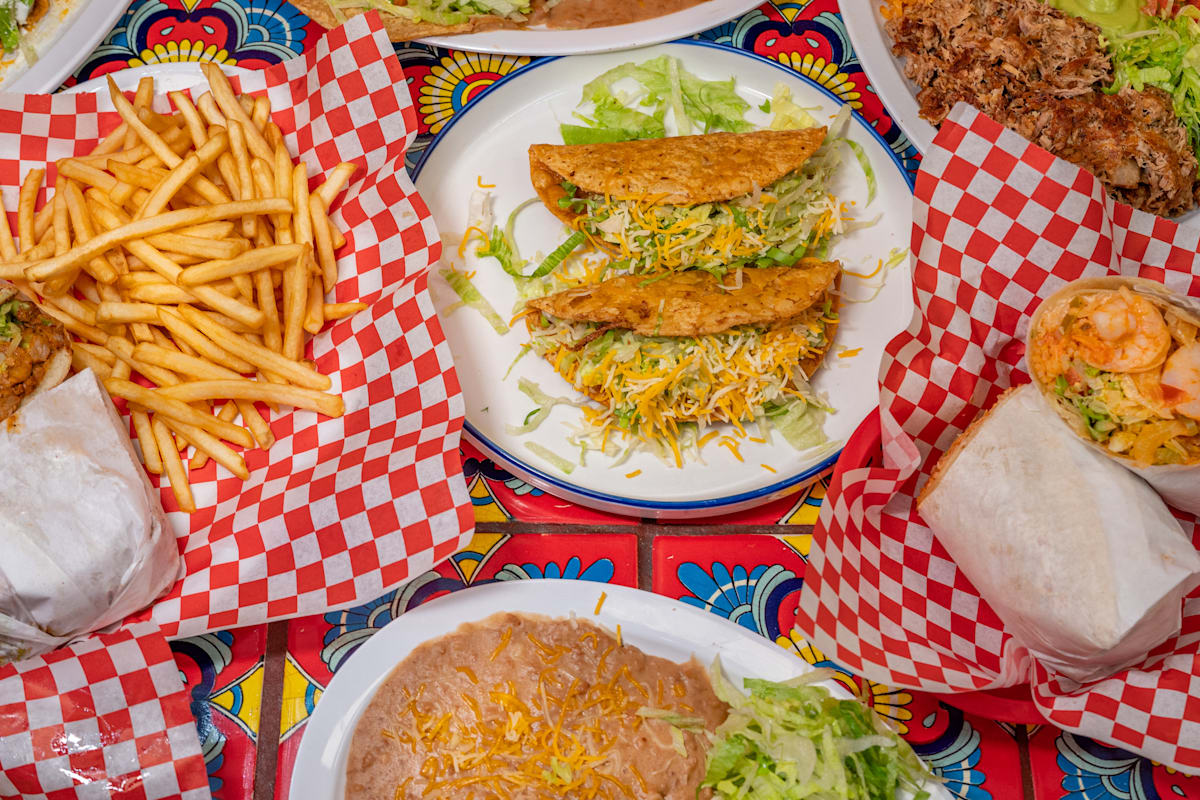 Sayulitas - Las Vegas, NV Restaurant | Menu + Delivery | Seamless