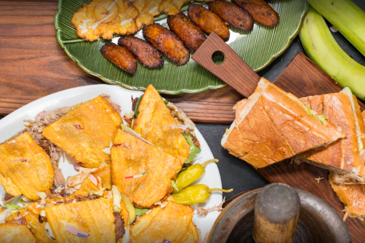 Jibarito Time Delivery Menu | Order Online | 935 E Oakton St Des ...