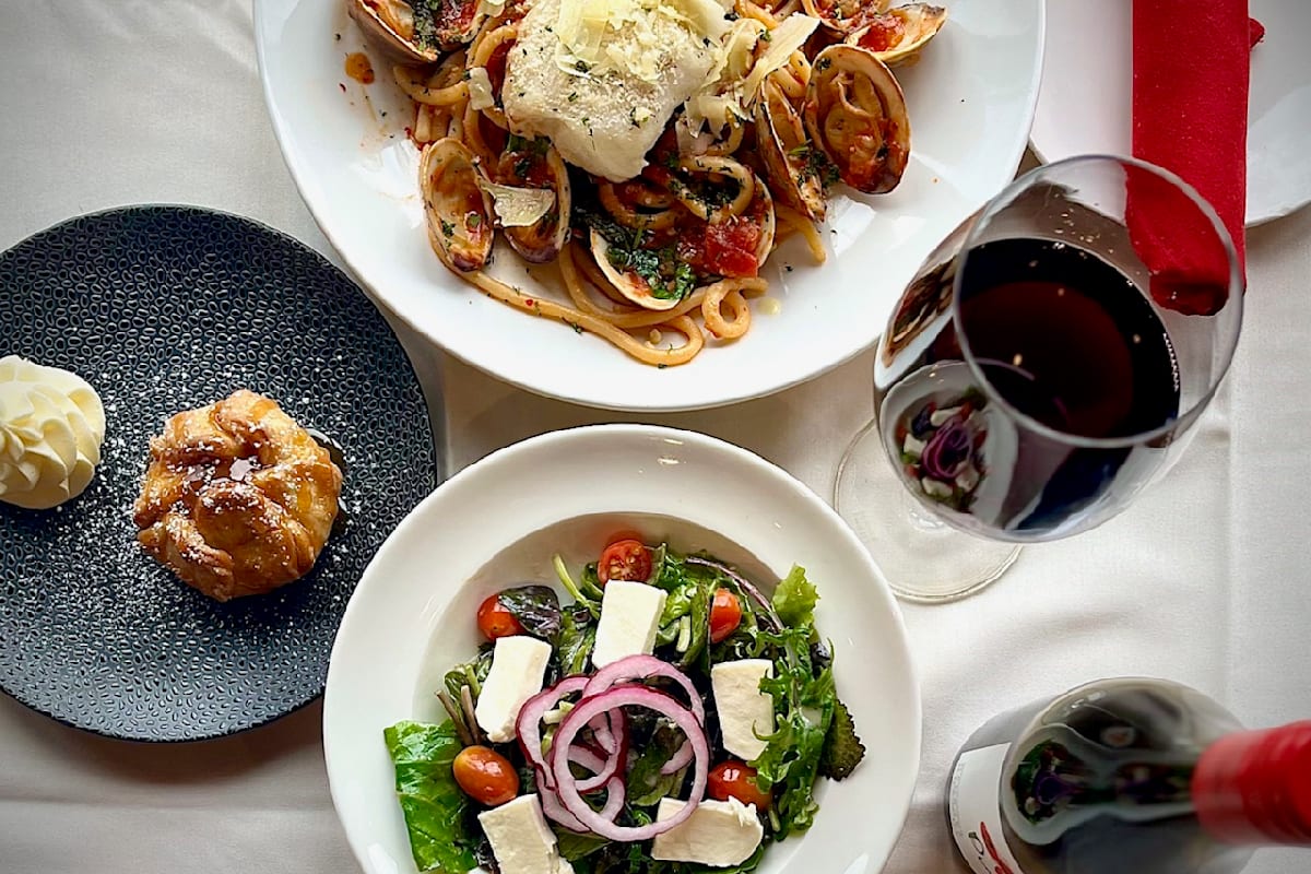 Market Grille - Manchester, CT Restaurant | Menu + Delivery | Seamless