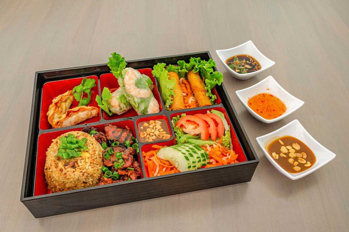 vPho Westfield Delivery Menu | Order Online | 415 Westfield Avenue ...