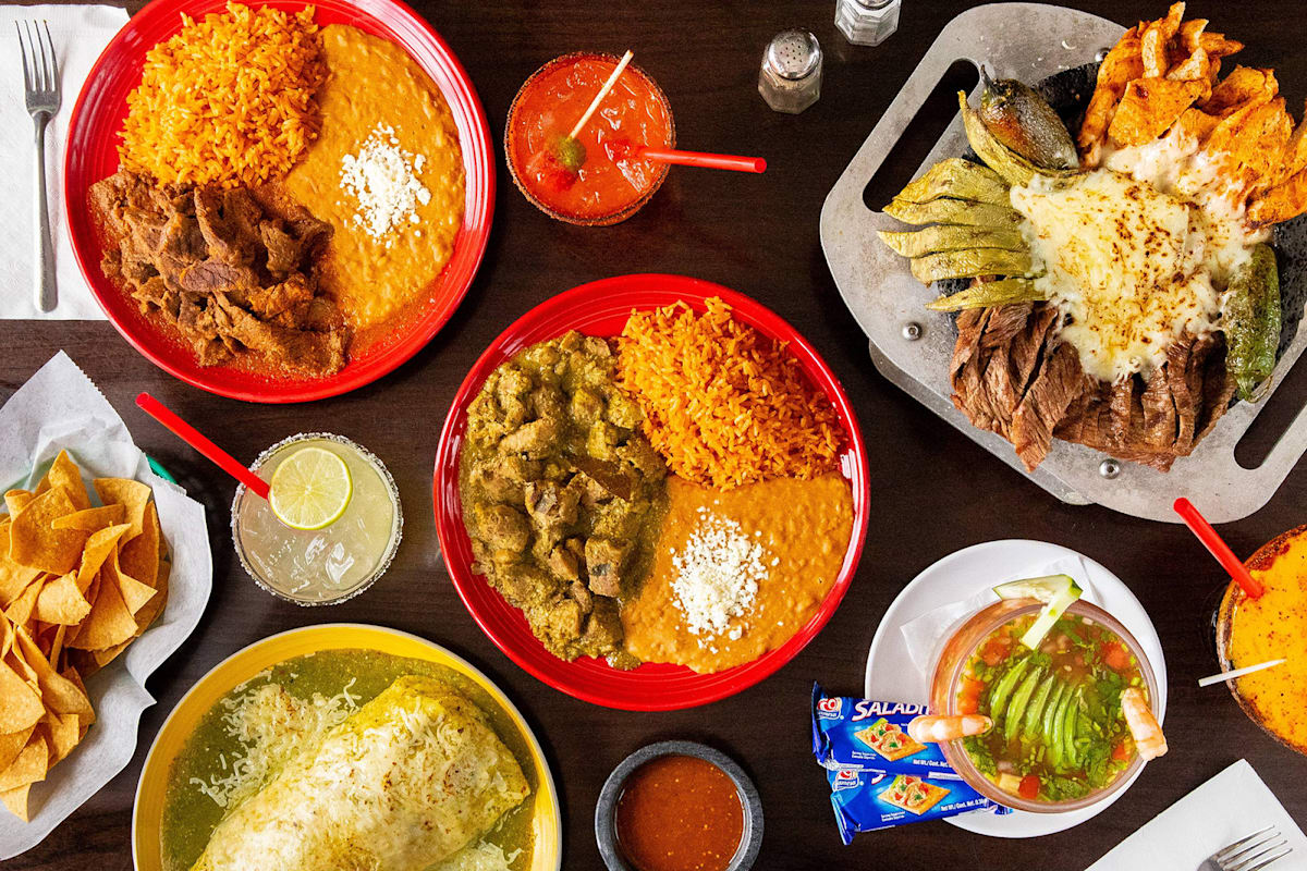 La Casa Del Cocinero Delivery Menu | Order Online | 15711 Imperial Hwy ...