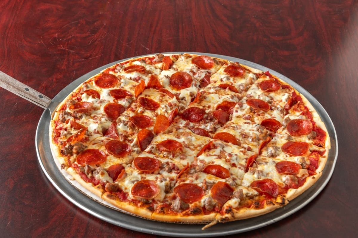 Kick Off Pizza & Sports Bar - Romeoville, IL Restaurant | Menu ...
