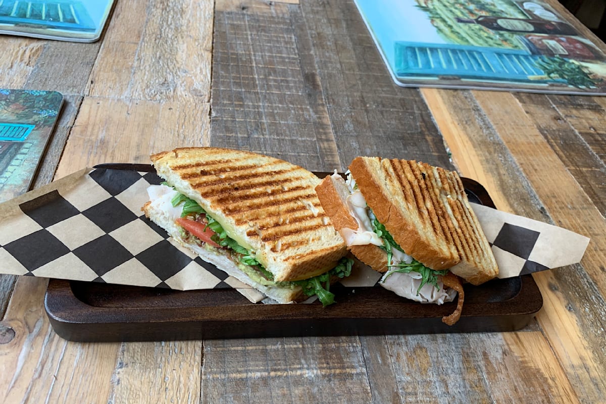 Nohea Cafe (W Madison St - Standard/STO) - Chicago, IL Restaurant ...