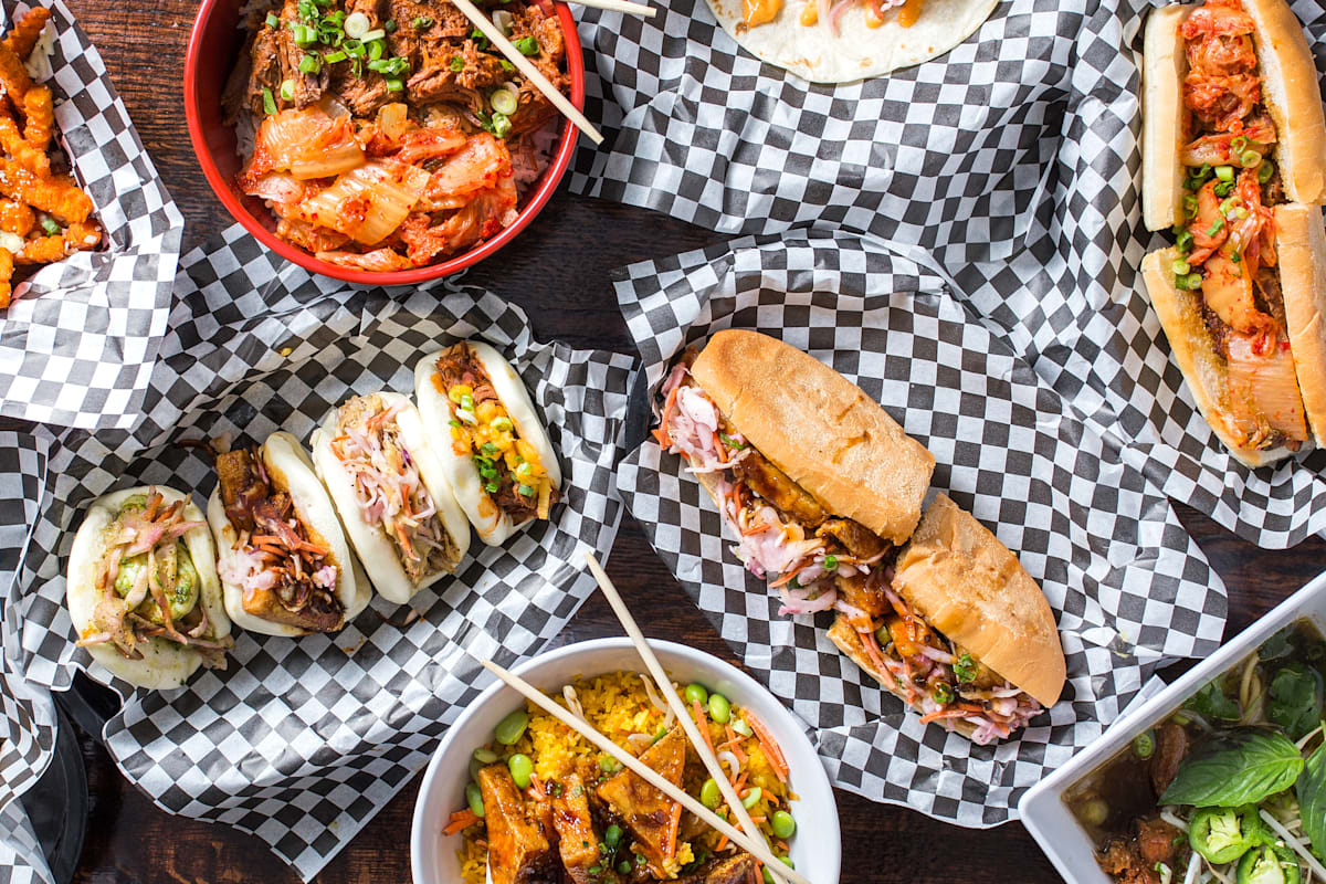 Saucy Porka - Chicago, IL Restaurant | Menu + Delivery | Seamless