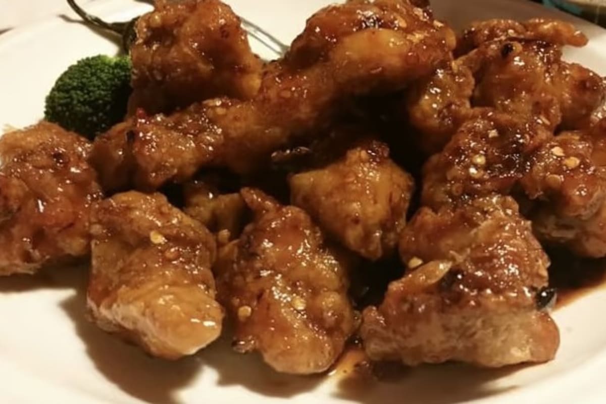 Sam's China Bistro Delivery Menu | Order Online | 9225 Dyer St El Paso ...