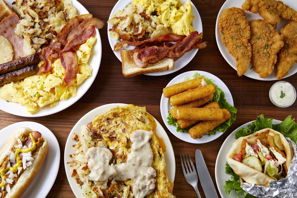 Lisa's Lunchbox - Fraser, MI Restaurant | Menu + Delivery | Seamless