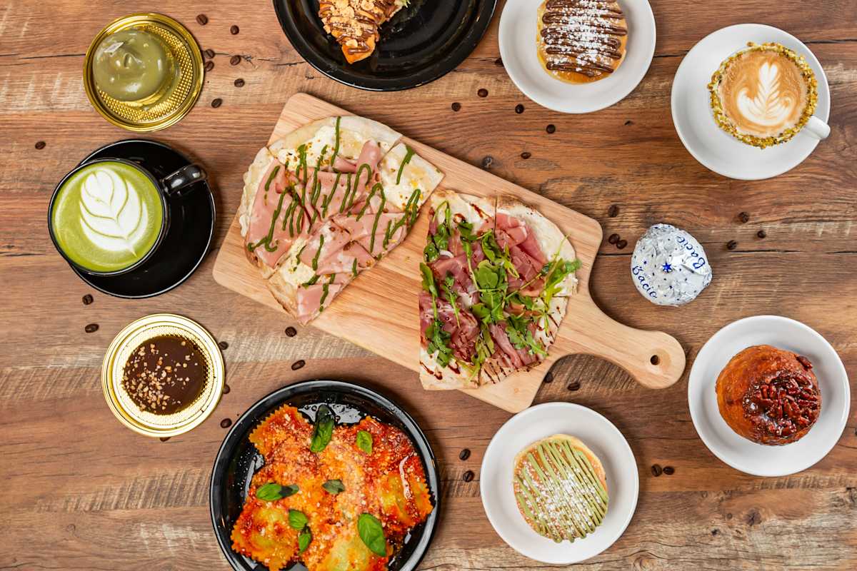 Cafe Club Montville - Boonton, NJ Restaurant | Menu + Delivery | Seamless