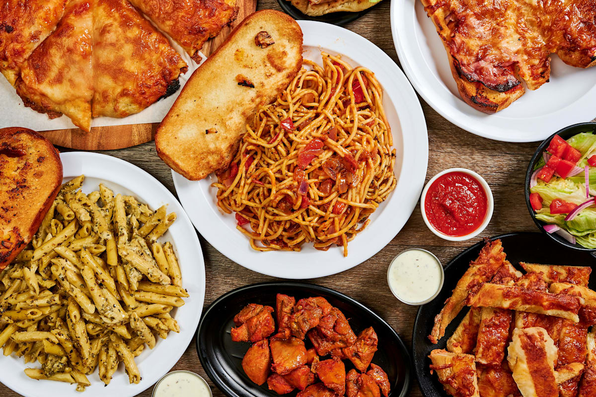 24/7 Gourmet Pizza Delivery Menu | Order Online | 16541 Redmond Way Ste ...