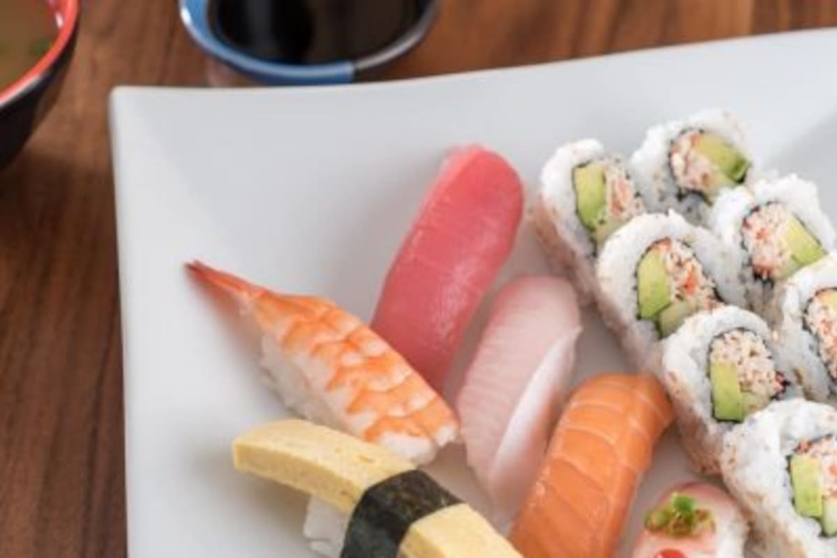 Blue Asian Cuisine Delivery Menu | Order Online | 450 Grattan St ...