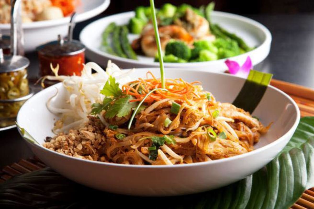Delish Thai Delivery Menu | Order Online | 6305 NE Hwy 99 Vancouver ...