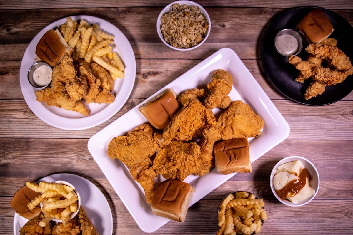 Williams Fried Chicken Delivery Menu | Order Online | 2534 E Abram St ...