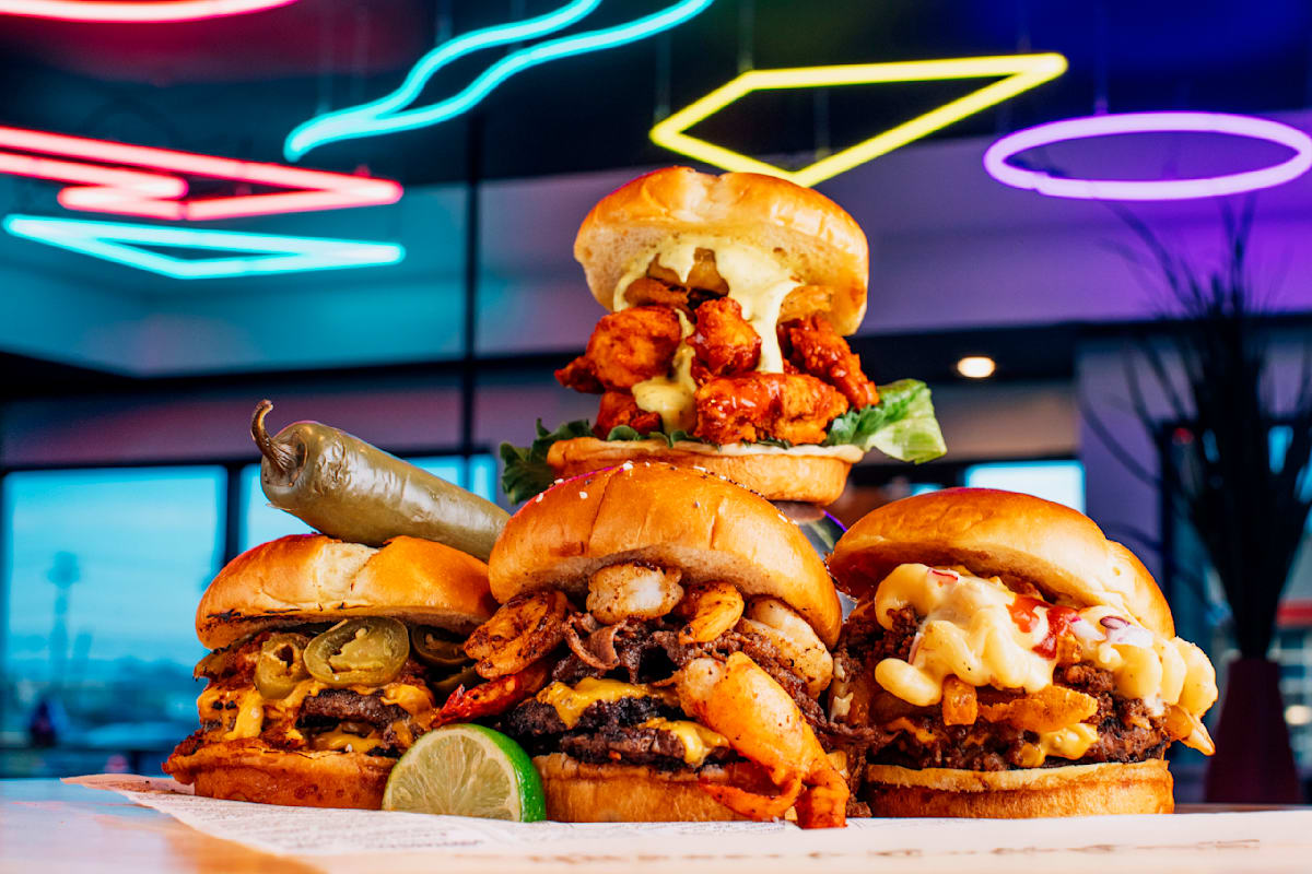 Loded - Syracuse, NY Restaurant | Menu + Delivery | Seamless