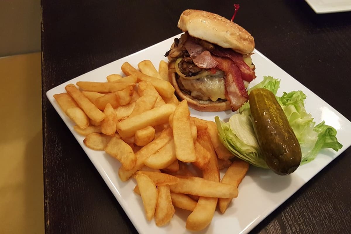 Sky View Diner Delivery Menu | Order Online | 2365 Westchester Ave ...