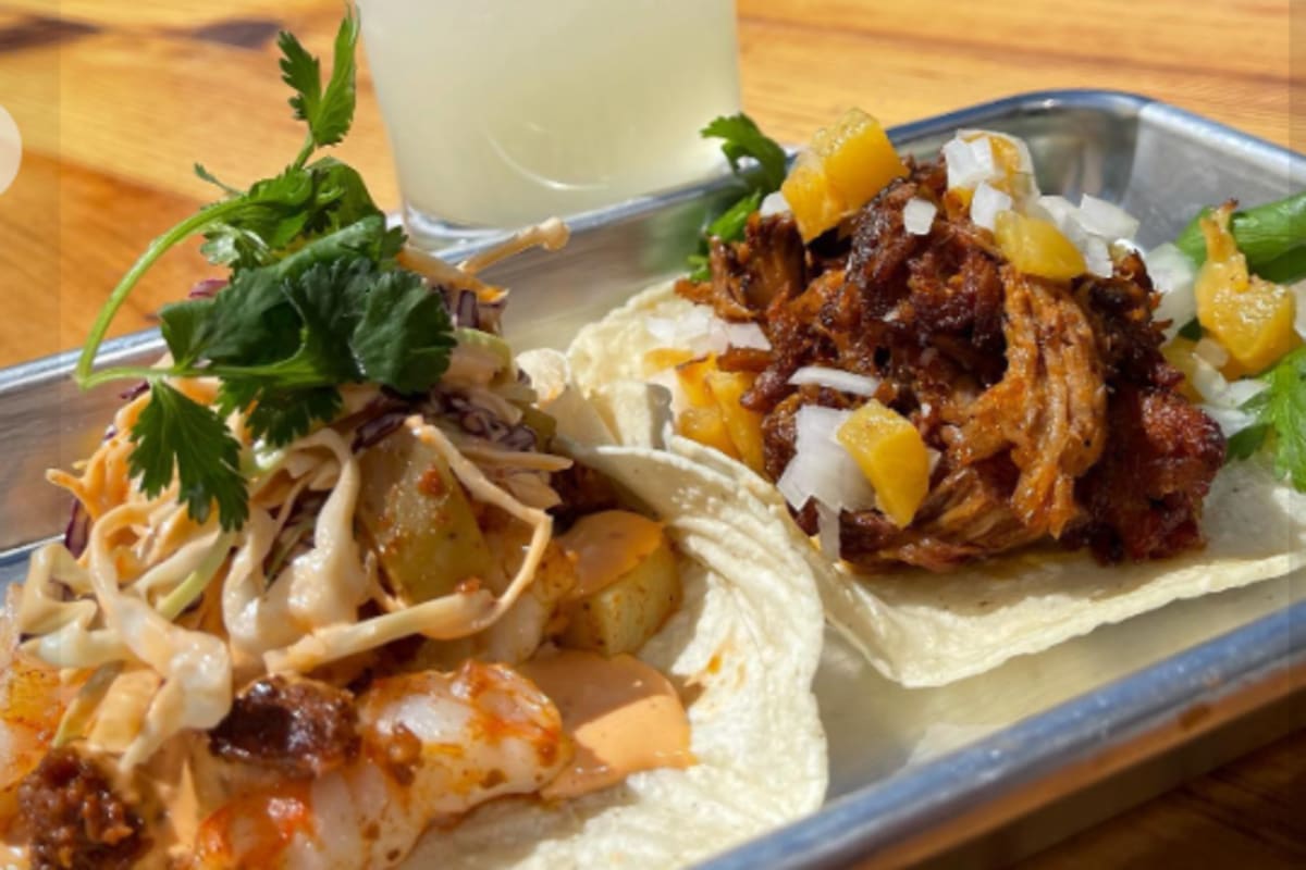 Amerikas Restaurant Delivery Menu | Order Online | 734 Lake St Oak Park ...