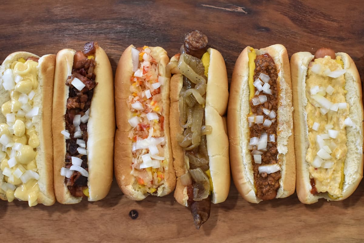 Weiner Warehouse - Dothan, AL Restaurant | Menu + Delivery | Seamless