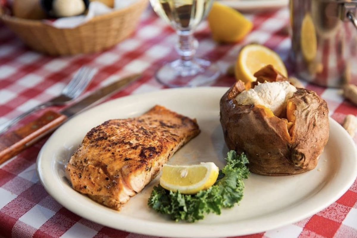 Cody's Original Roadhouse Grill & Bar - Spring Hill, FL Restaurant ...