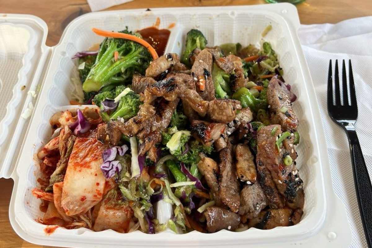 Pacific Blends Hawaiian Style BBQ Delivery Menu | Order Online | 2635 ...