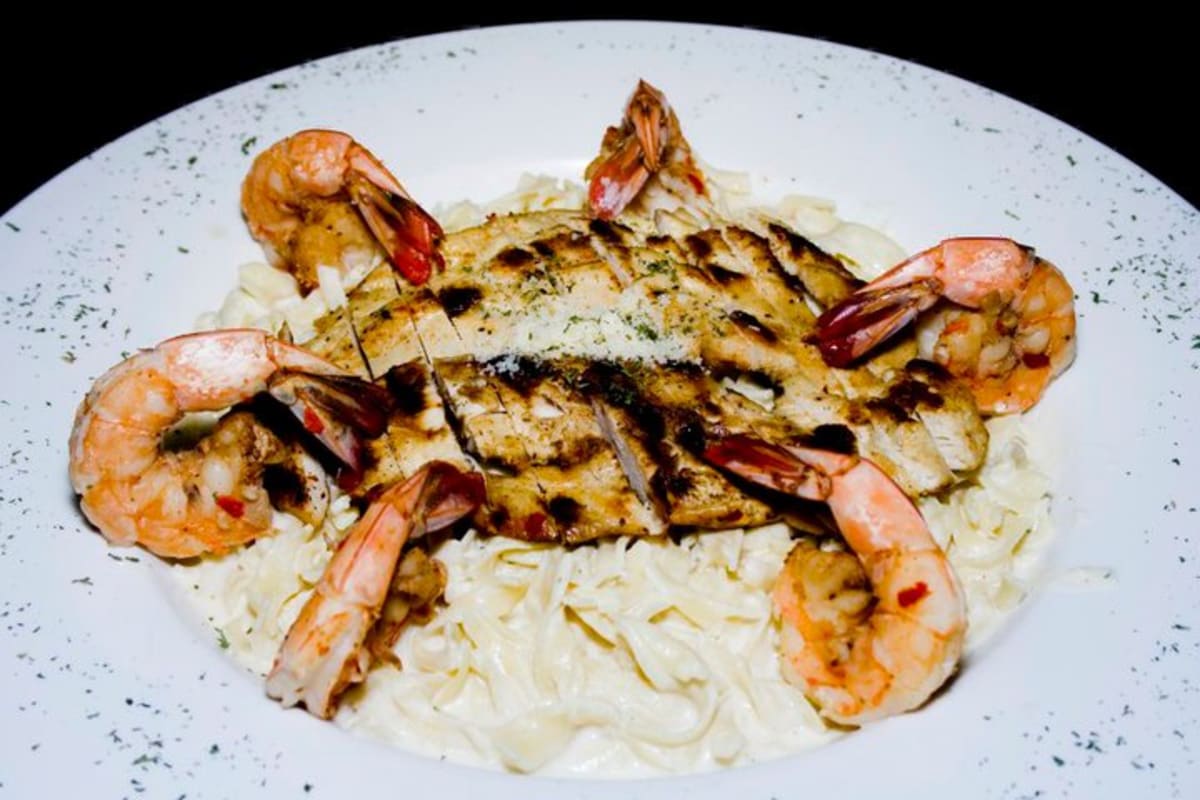 Fibbers Sports Bar & Grille Delivery Menu | Order Online | 327 S 69th ...