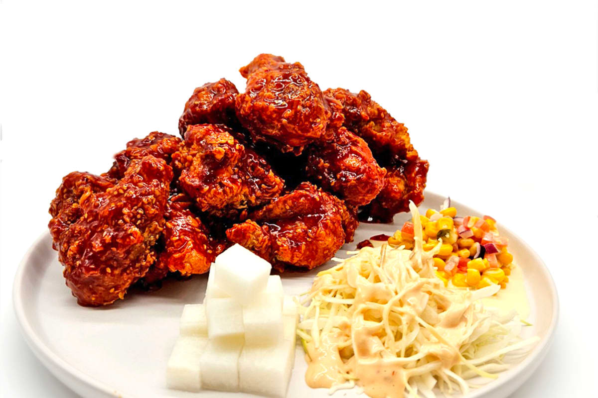 MEDLOCK ALMOST FAMOUS CHICKEN Delivery Menu | Order Online | 10900 ...