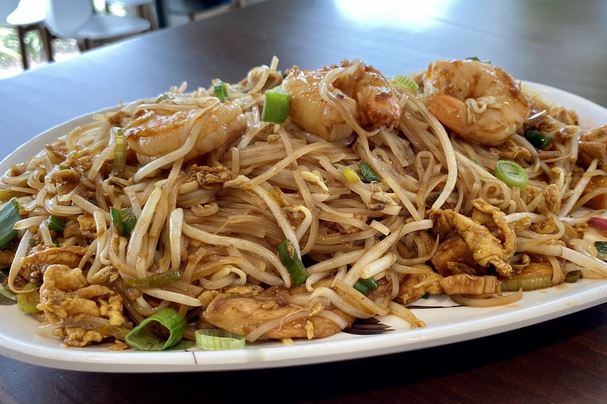 Sivalai Thai Restaurant Delivery Menu | Order Online | 4806 SE Stark St ...