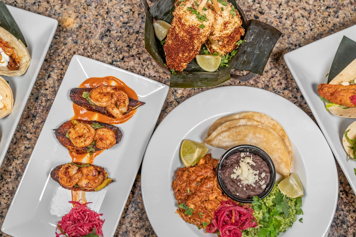 Dos Gringos Mexican Kitchen - Media, PA Restaurant | Menu + Delivery ...