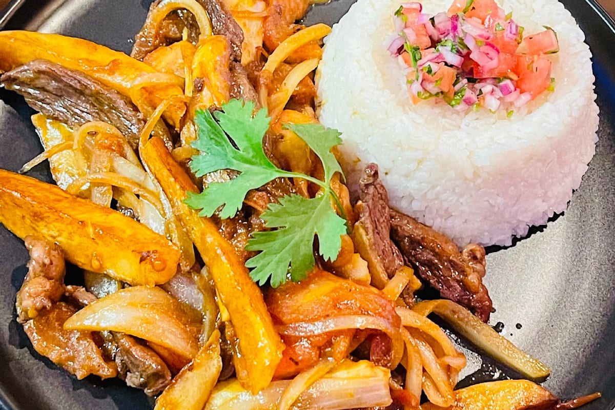 Mojitos Latin Cuisine Delivery Menu | Order Online | 1372 Dixwell Ave ...