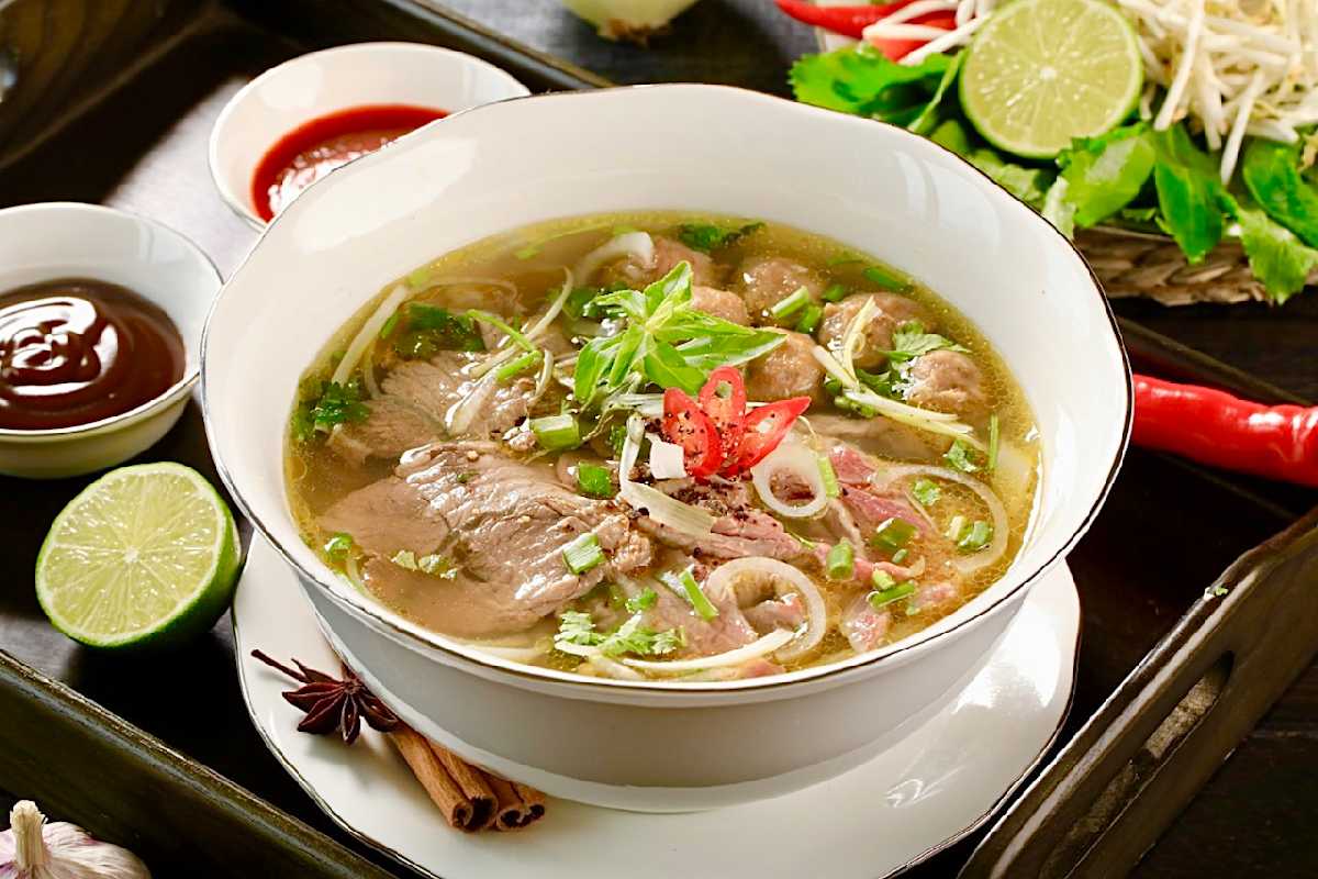 Bun Mee-Bun Tea - Shakopee, MN Restaurant | Menu + Delivery | Seamless