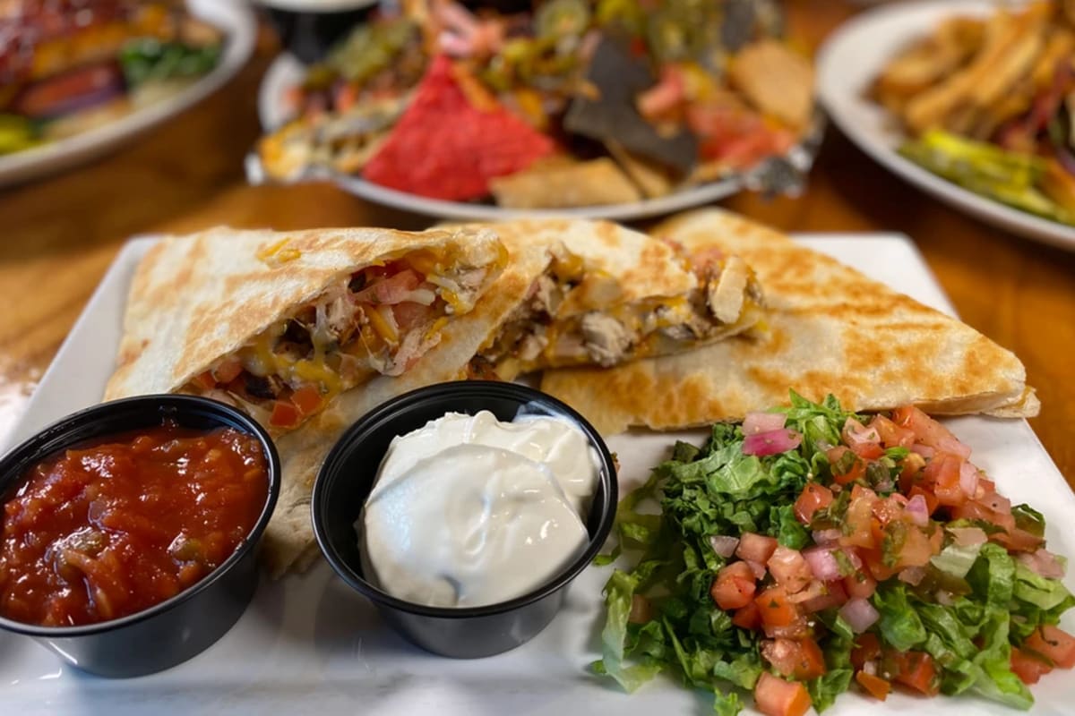 The Brook Kitchen & Tap - Holbrook, MA Restaurant | Menu + Delivery ...