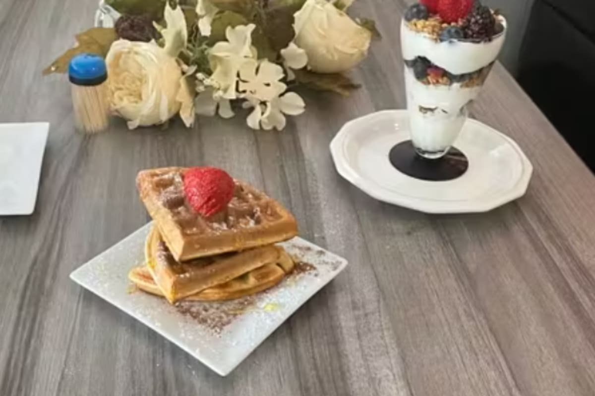 Food Geez Restaurant and Lounge Delivery Menu | Order Online | 6326 ...