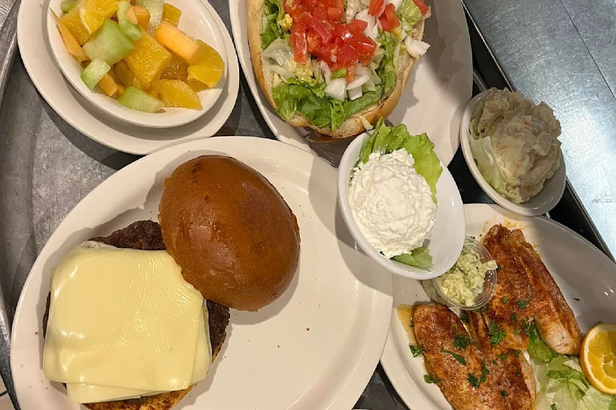 Country House Restaurant Delivery Menu | Order Online | 224 Delaware St ...