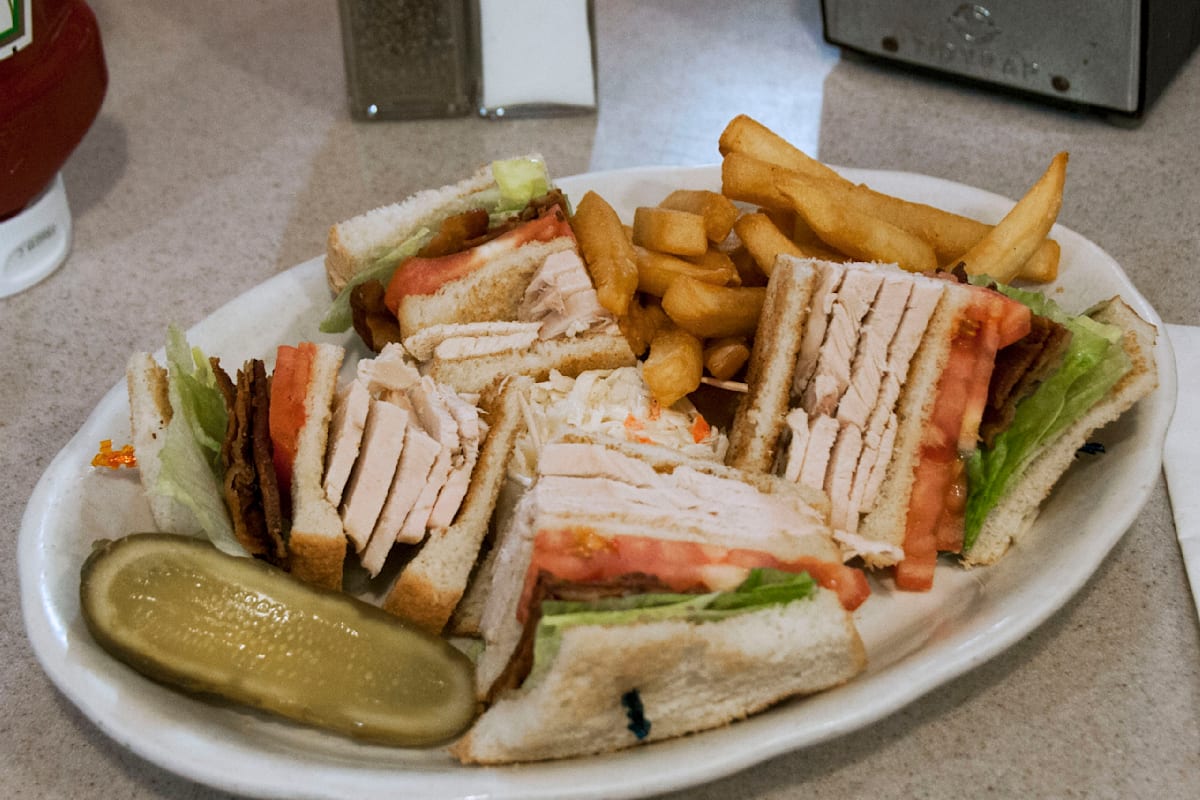 Viand Coffee Shop - New York, NY Restaurant | Menu + Delivery | Seamless