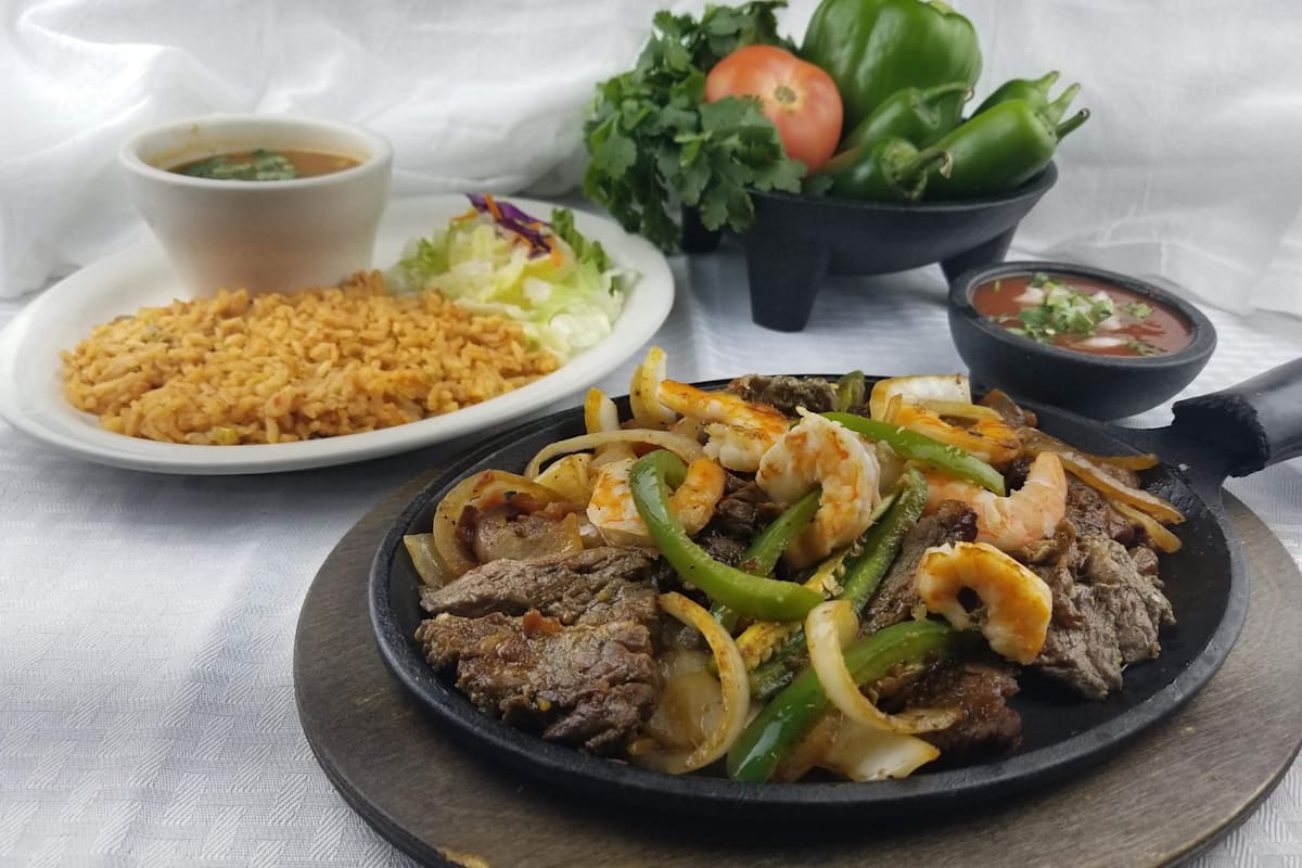 Checo's Mexican & American Grill Delivery Menu | Order Online | 5999 De ...