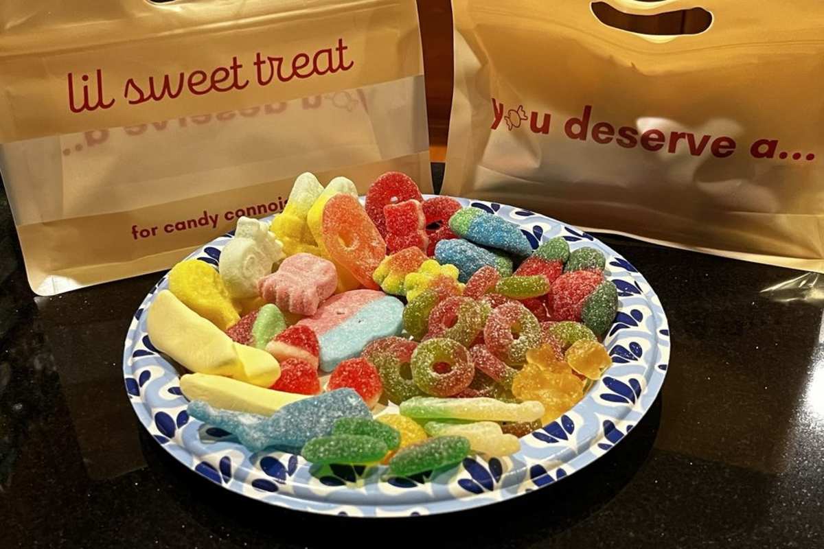 Lil Sweet Treat Delivery Menu | Order Online | 184 7th Ave S New York ...