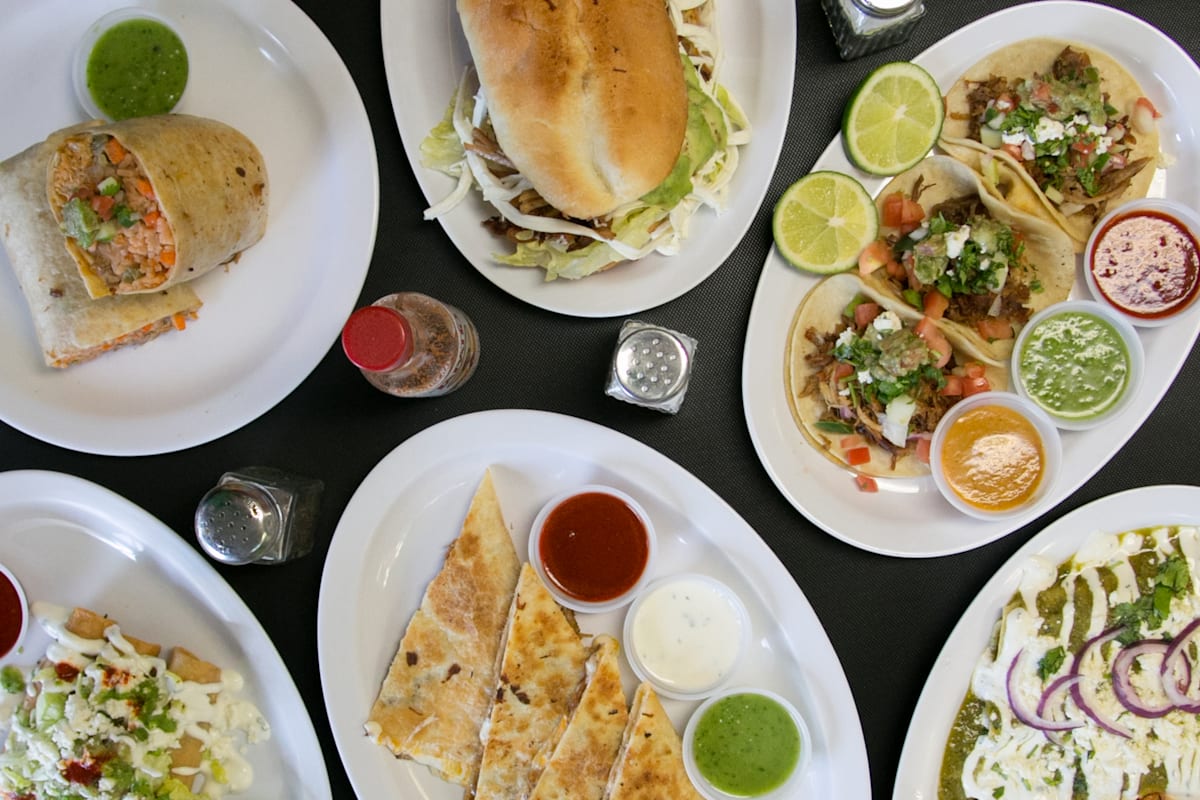 El gallo Mexican deli restaurant - Woodbridge, CT Restaurant | Menu ...