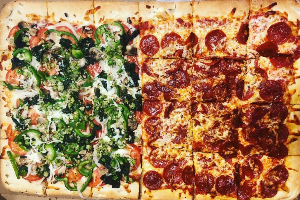 Best Pizza - Springfield, MA Restaurant | Menu + Delivery | Seamless