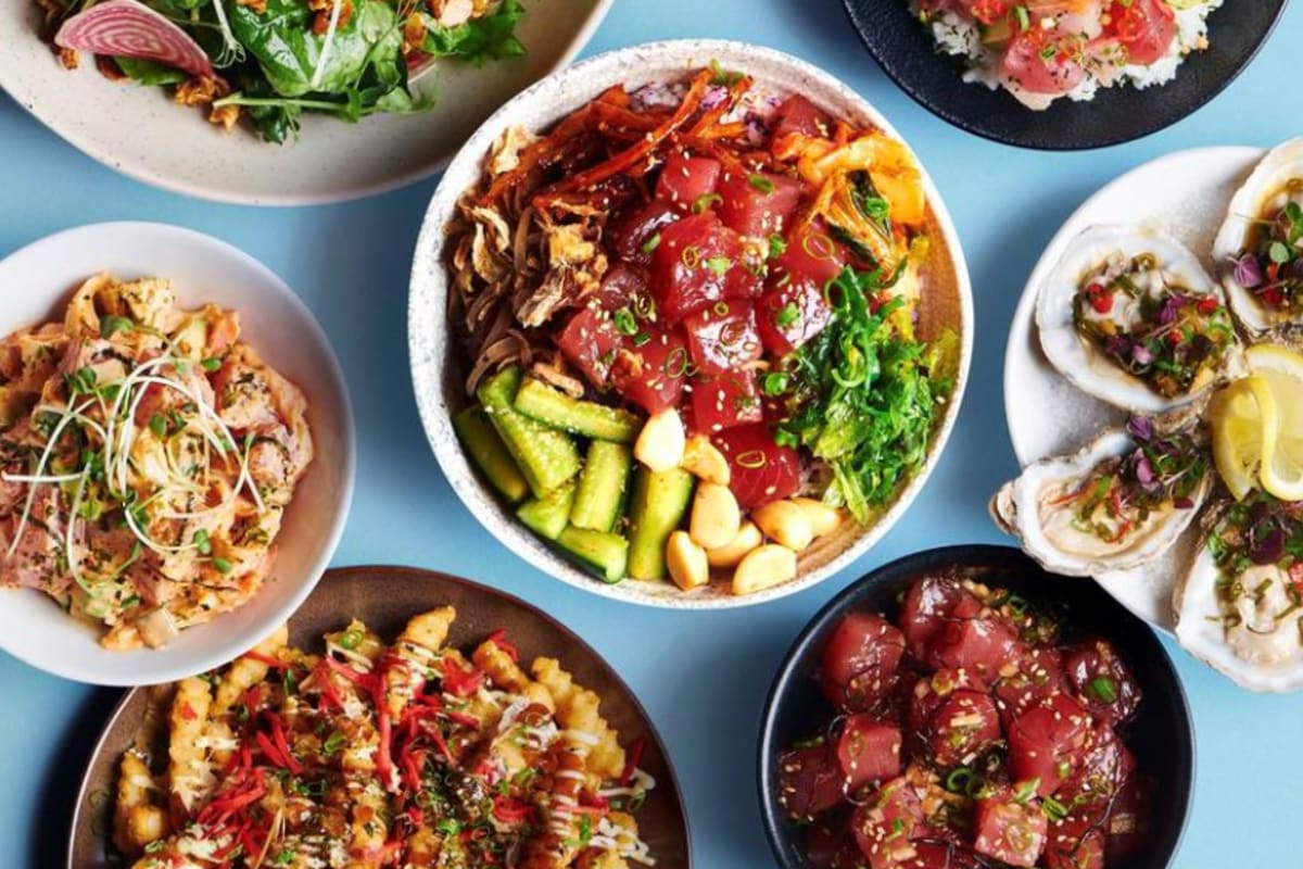 Redfish Waikiki - Honolulu, HI Restaurant | Menu + Delivery | Seamless