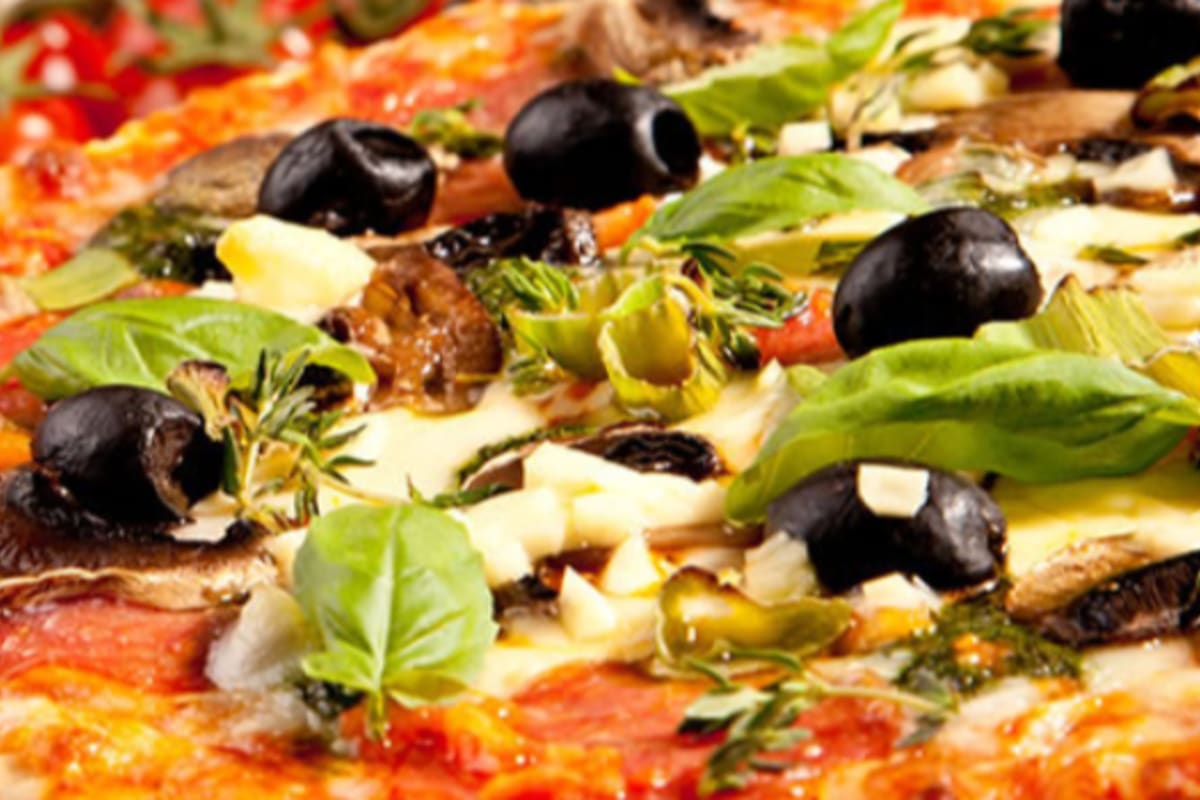 Junior's Pizza and More Delivery Menu | Order Online | 3920 N Dean Rd ...