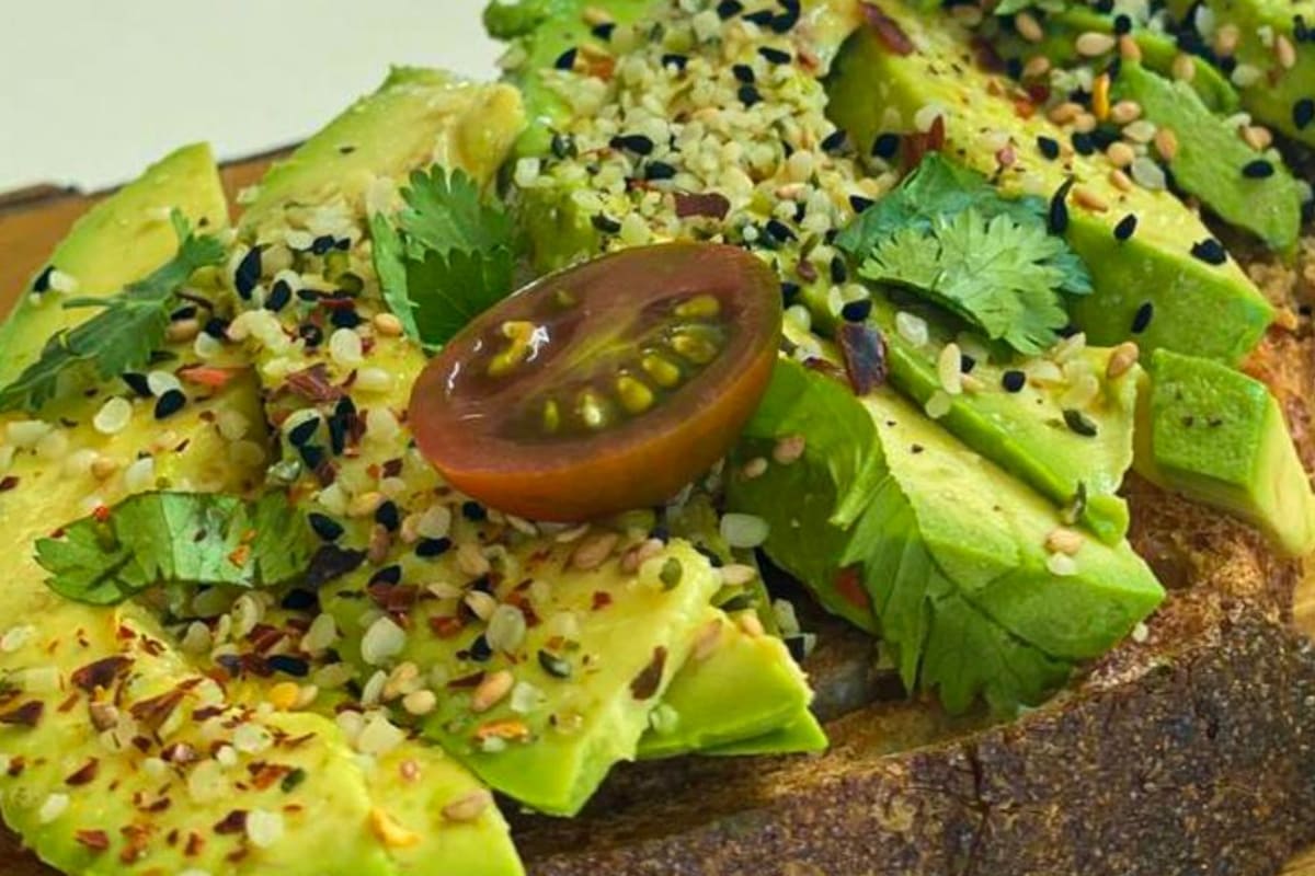 Blue Daisy Melrose Delivery Menu | Order Online | 7950 Melrose Ave Los ...