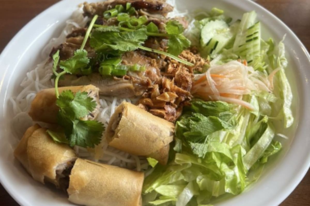 Pho Han & Deli - Portland, OR Restaurant | Menu + Delivery | Seamless