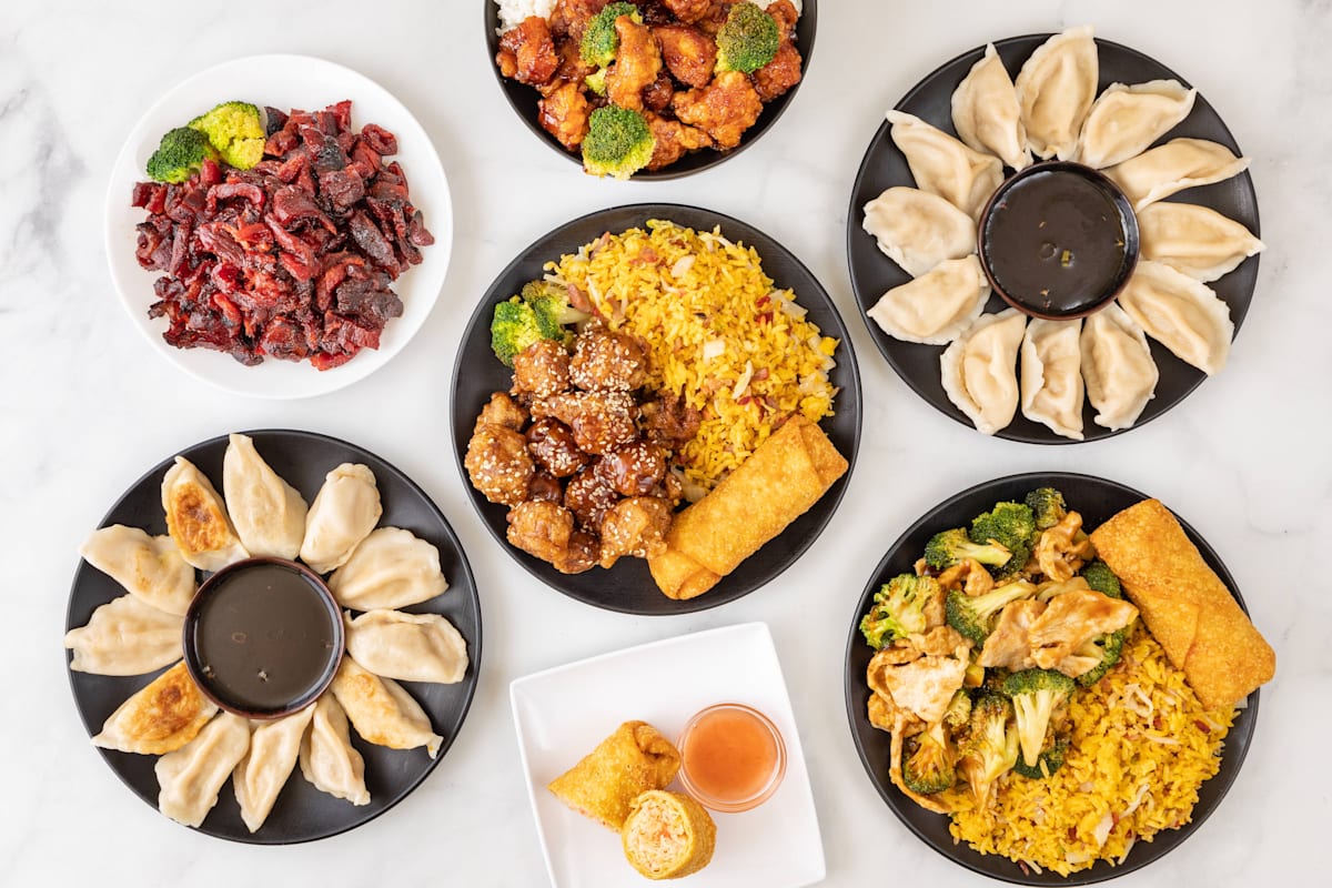 Dumpling Chinese Cuisine Delivery Menu | Order Online | 202 BOULEVARD ...