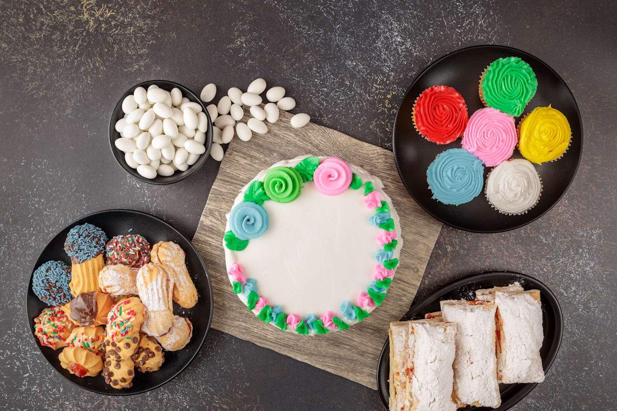 Valencia Bakery Delivery Menu | Order Online | 159 E 103rd St New York ...