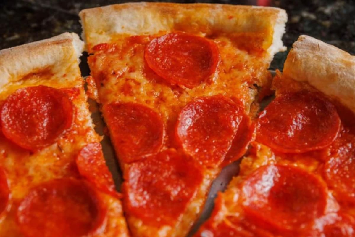 Pizza Roma - Austin, TX Restaurant | Menu + Delivery | Seamless