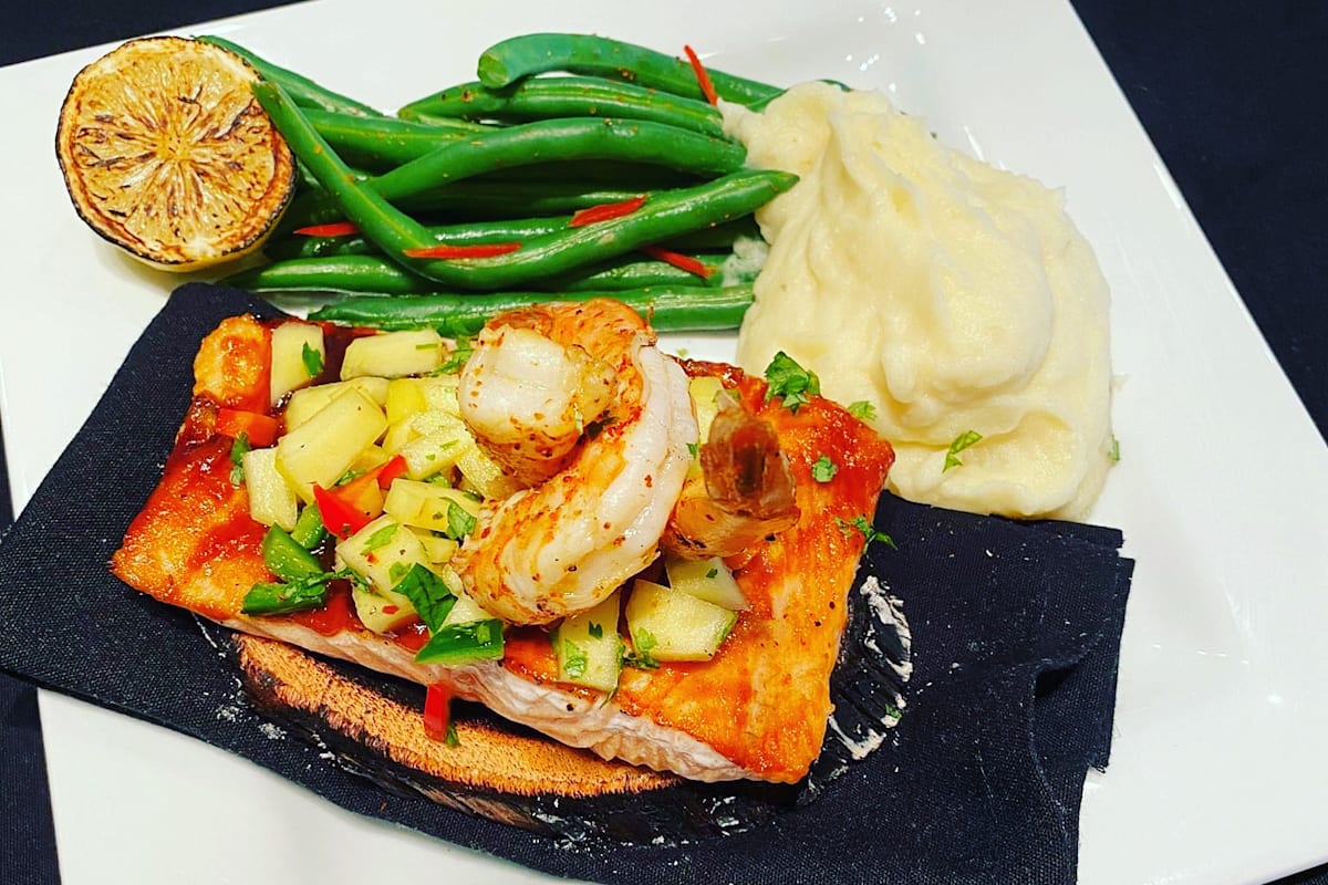 Anaya´s Seafood Delivery Menu | Order Online | 3600 Shire Blvd ...