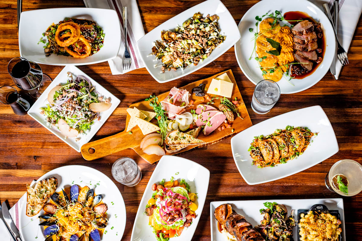 Secreto Kitchen & Bar - Atlanta, GA Restaurant | Menu + Delivery | Seamless