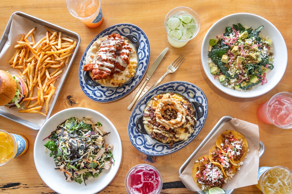 Piggy's Kitchen & Bar Delivery Menu | Order Online | 3412 W Lamar St ...