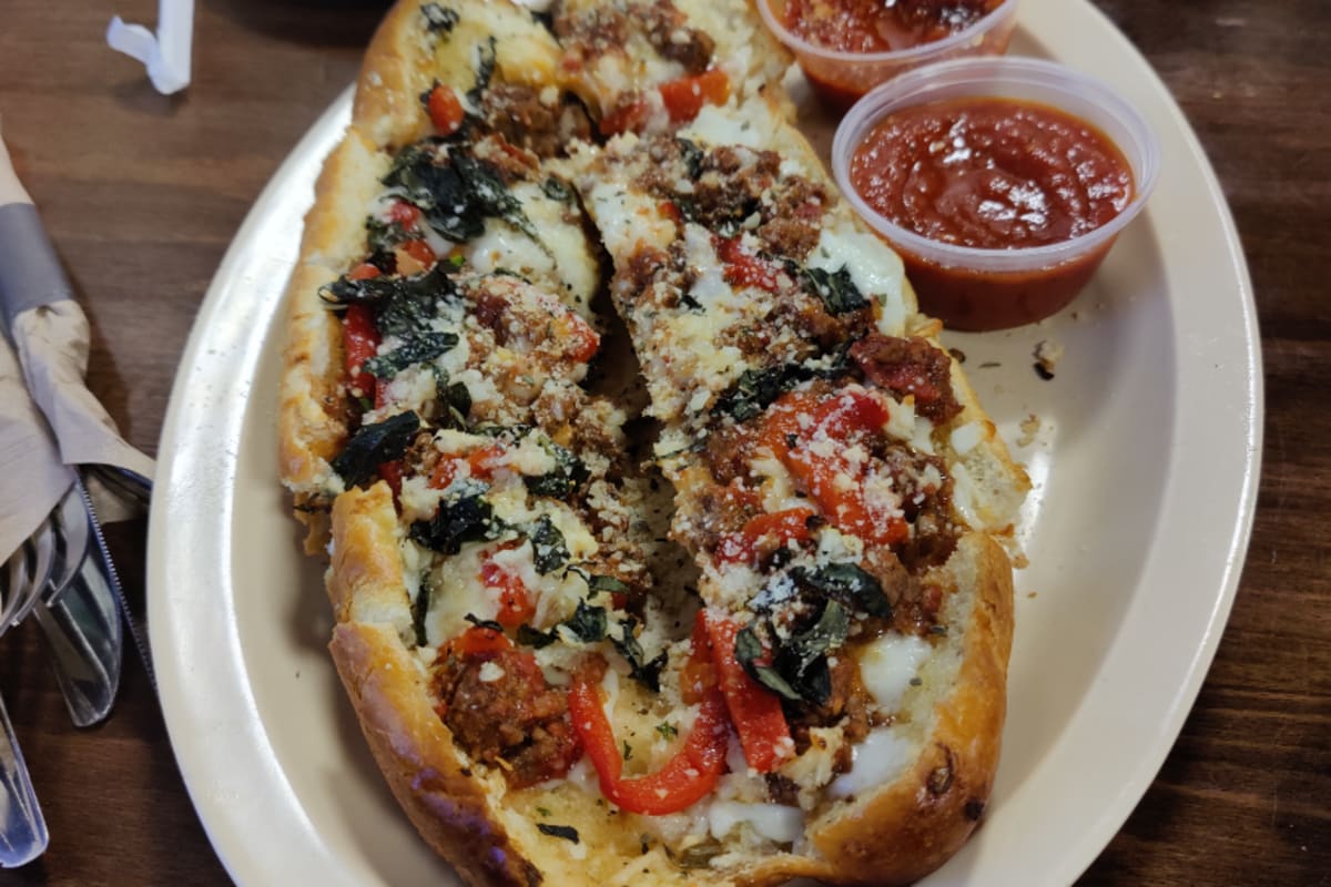 Hysen's Nizza Pizza Delivery Menu | Order Online | 401 University Dr ...