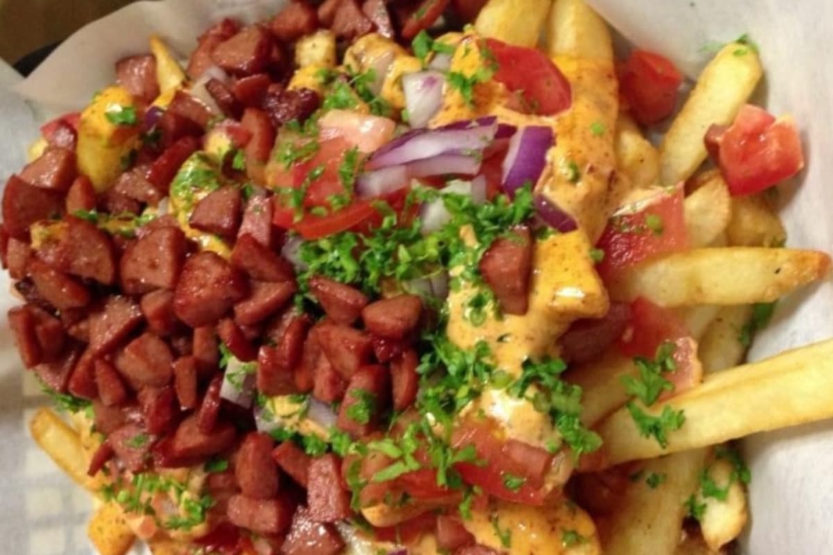 Pizza du Chef Delivery Menu | Order Online | 311-12 W Broadway Ave ...